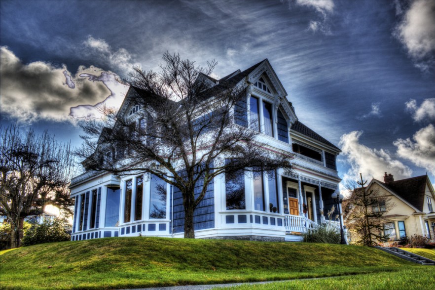 6 Styles of Victorian House Architecture with Examples | Founterior